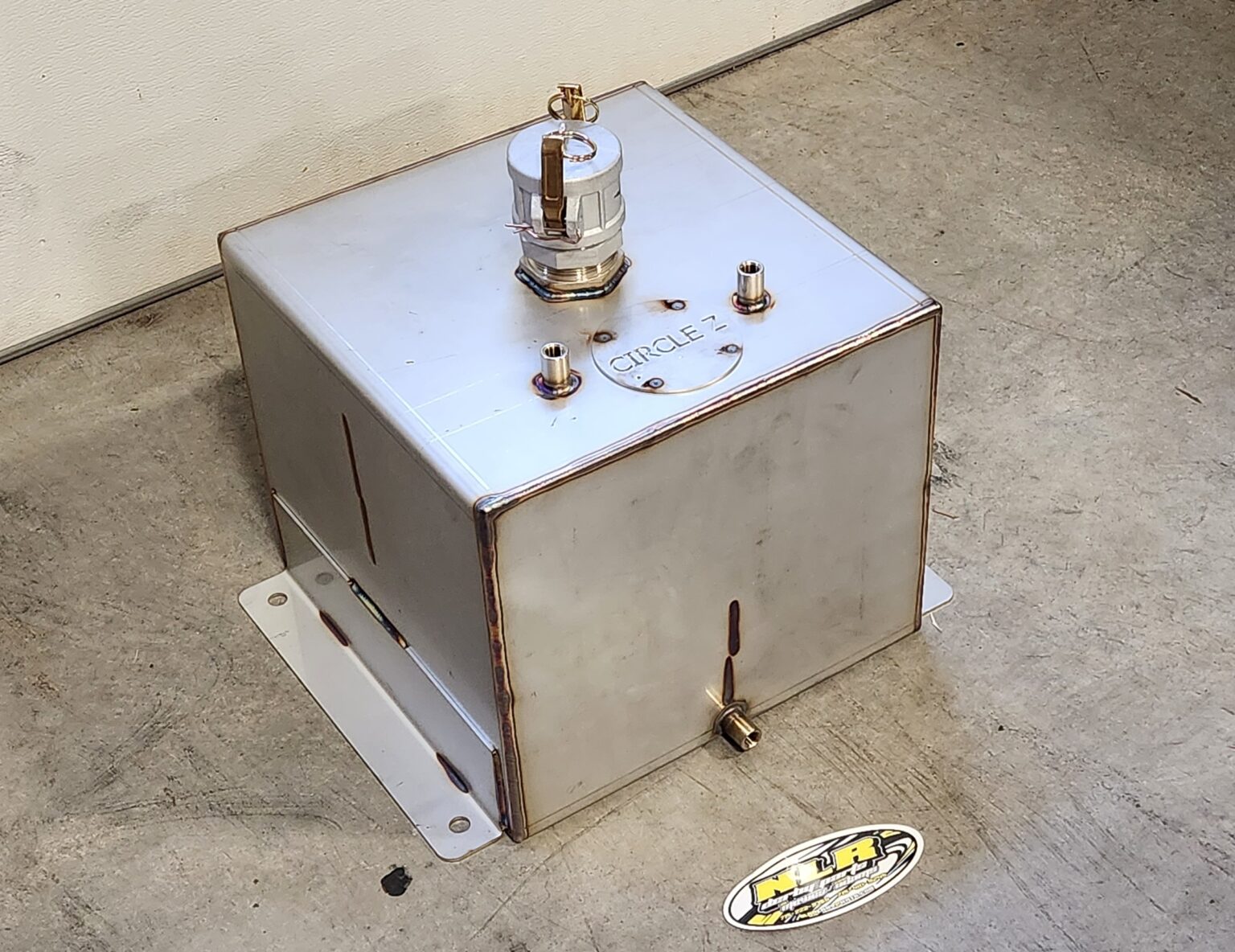 10 gallon stainless steel fuel cell - NLR Derby Parts